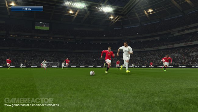 Pro Evolution Soccer 2016 Review - Gamereactor