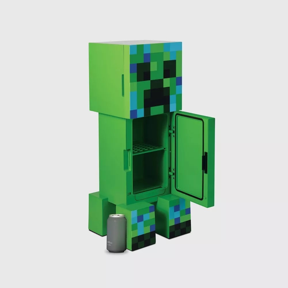 This mini fridge lets you bring a Creeper into your home - - Gamereactor