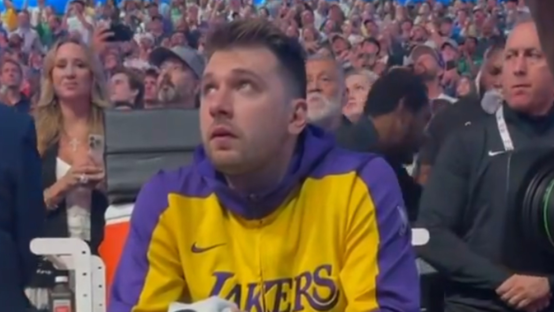 Luka Dončić cries in his return to Dallas, but later scores a season ...