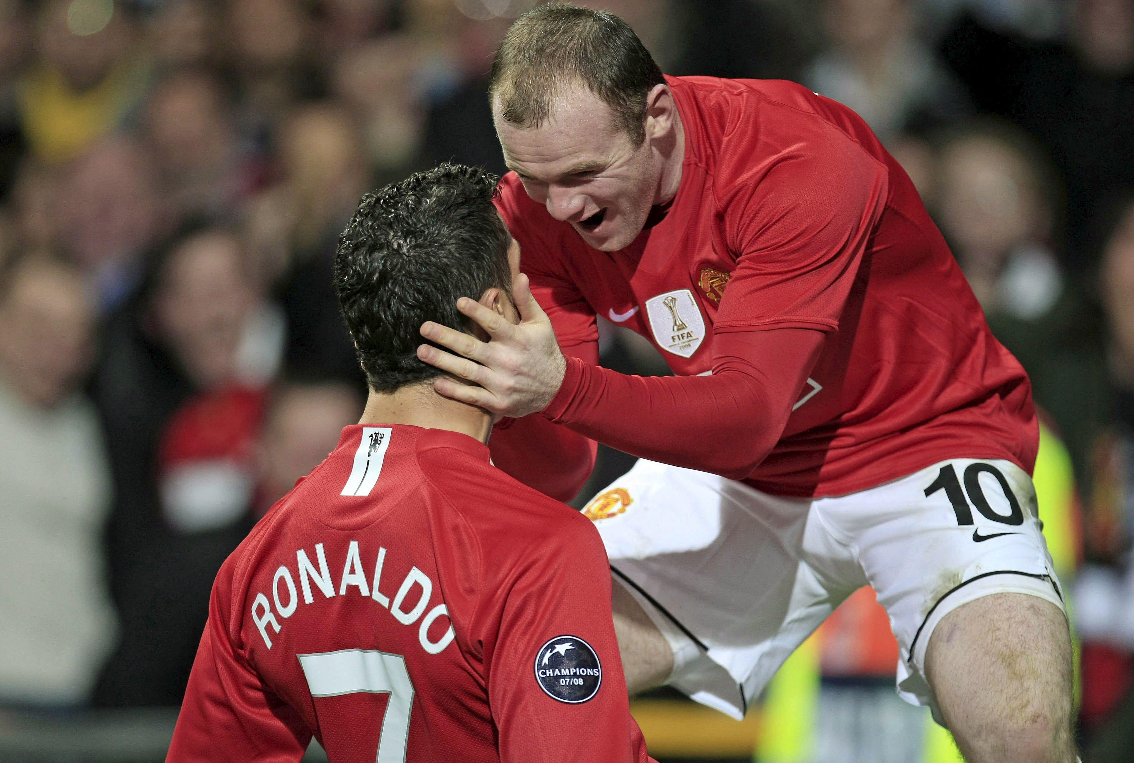 Ronaldo vs. Rooney? Former teammates urged to step into boxing ring for ...