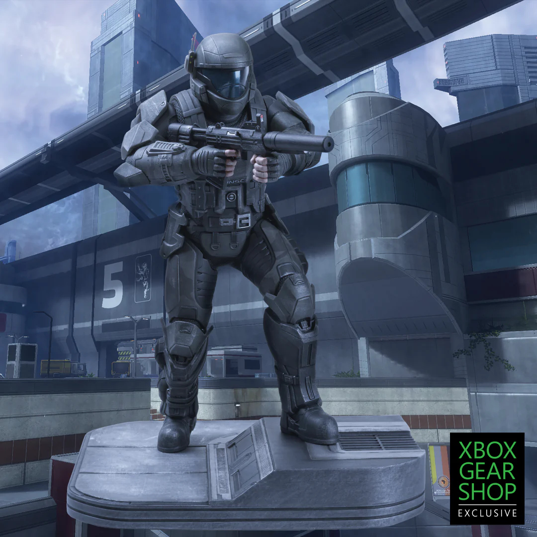 Halo 3: ODST protagonist Buck awarded a limited-edition statuette