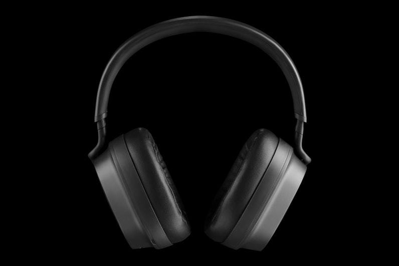 Worlds first audiophile wireless headphones revealed - - Gamereactor