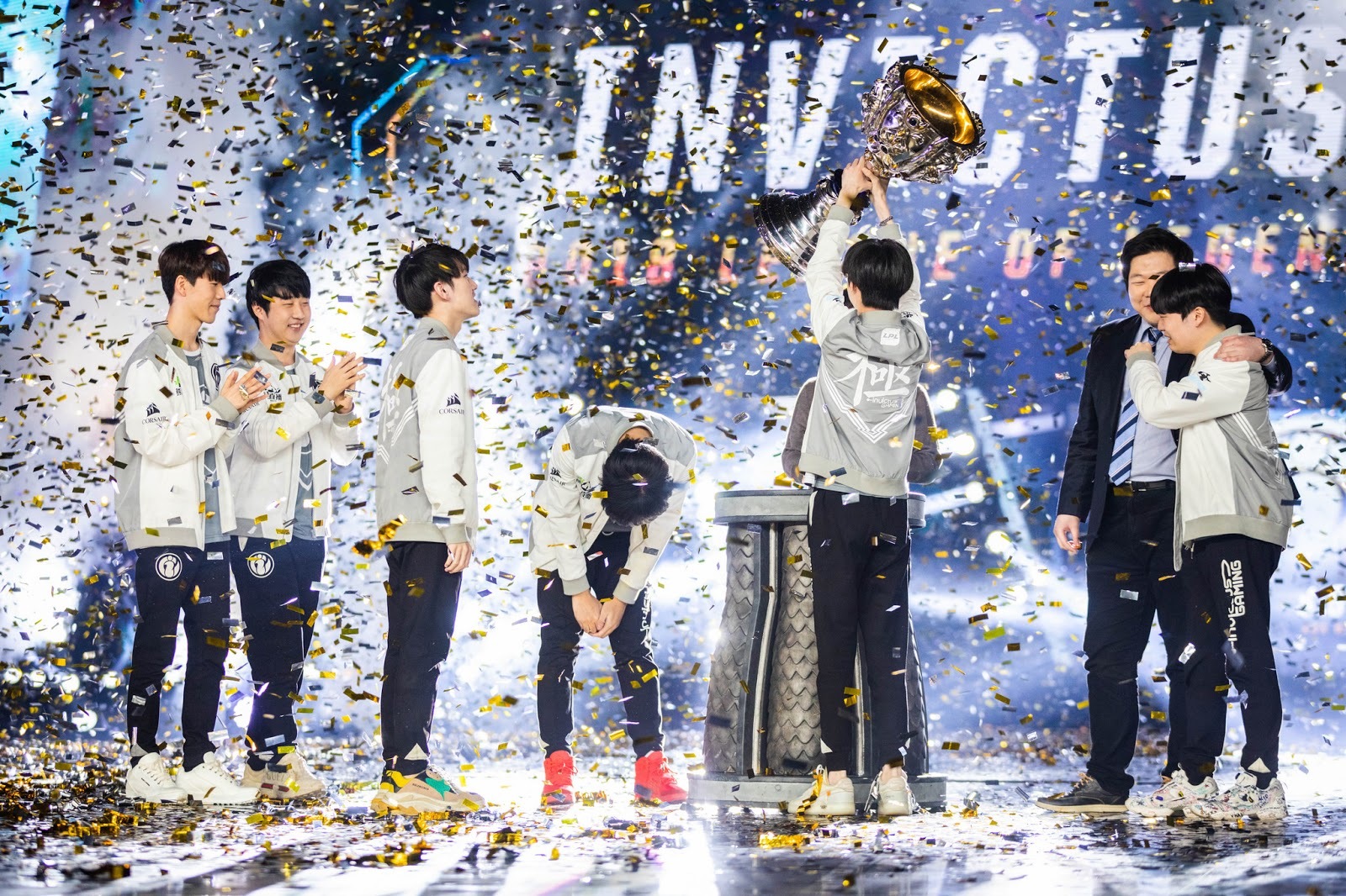 Invictus wins big at the Worlds - League of Legends - Gamereactor