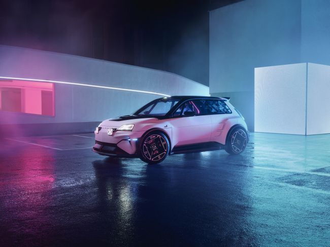 Alpine fully unveils its all-electric hot hatchback - - Gamereactor