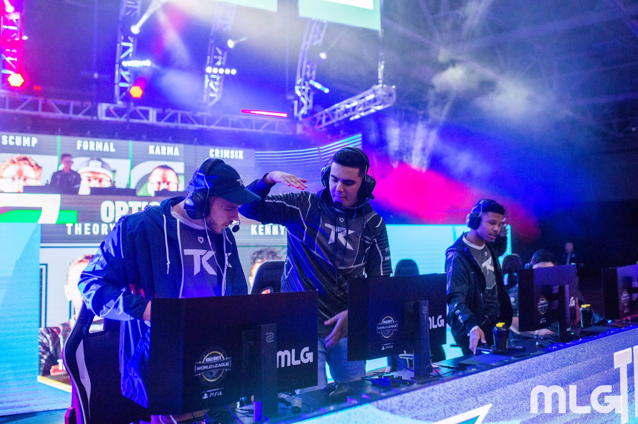 Team Kaliber defeat OpTic again to win CWL NA 2K tournament - Call of ...
