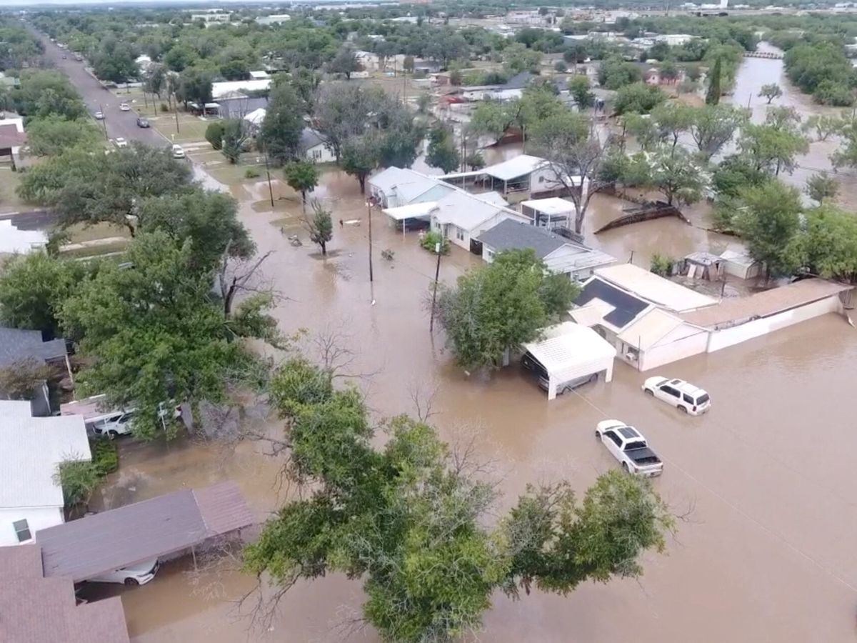 Texas floods leave at least 40 dead as rescue efforts continue ...