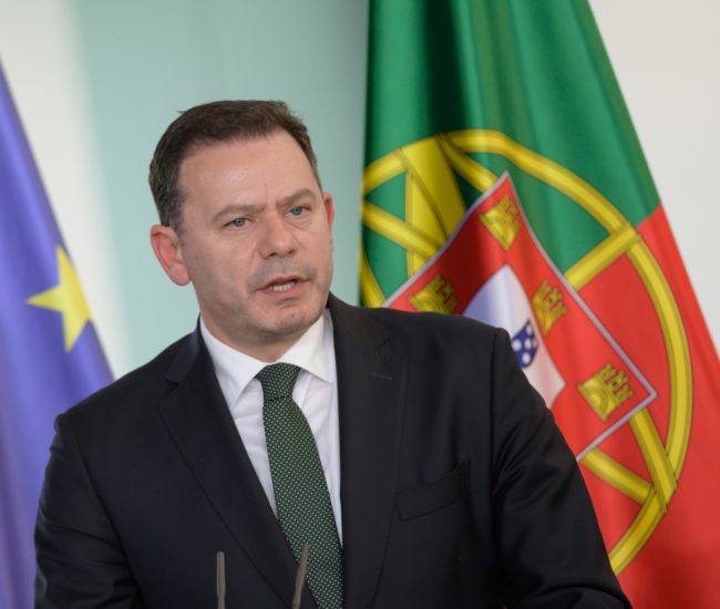 Portugal's centre-right wins again, but far-right surges - - Gamereactor