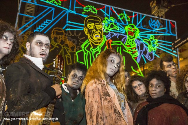 Christmas lights switch on, Dead Rising style - Dead Rising 4 - Gamereactor