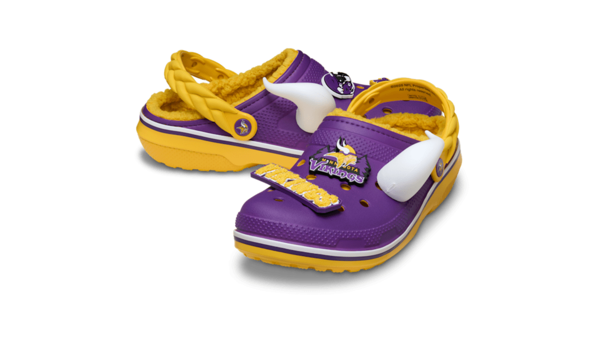 Crocs teams up with the NFL for line of official clogs - - Gamereactor