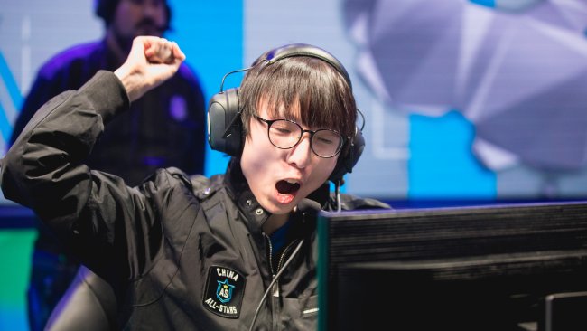 Huya signs an exclusive $310 million broadcast deal for Chinese League ...