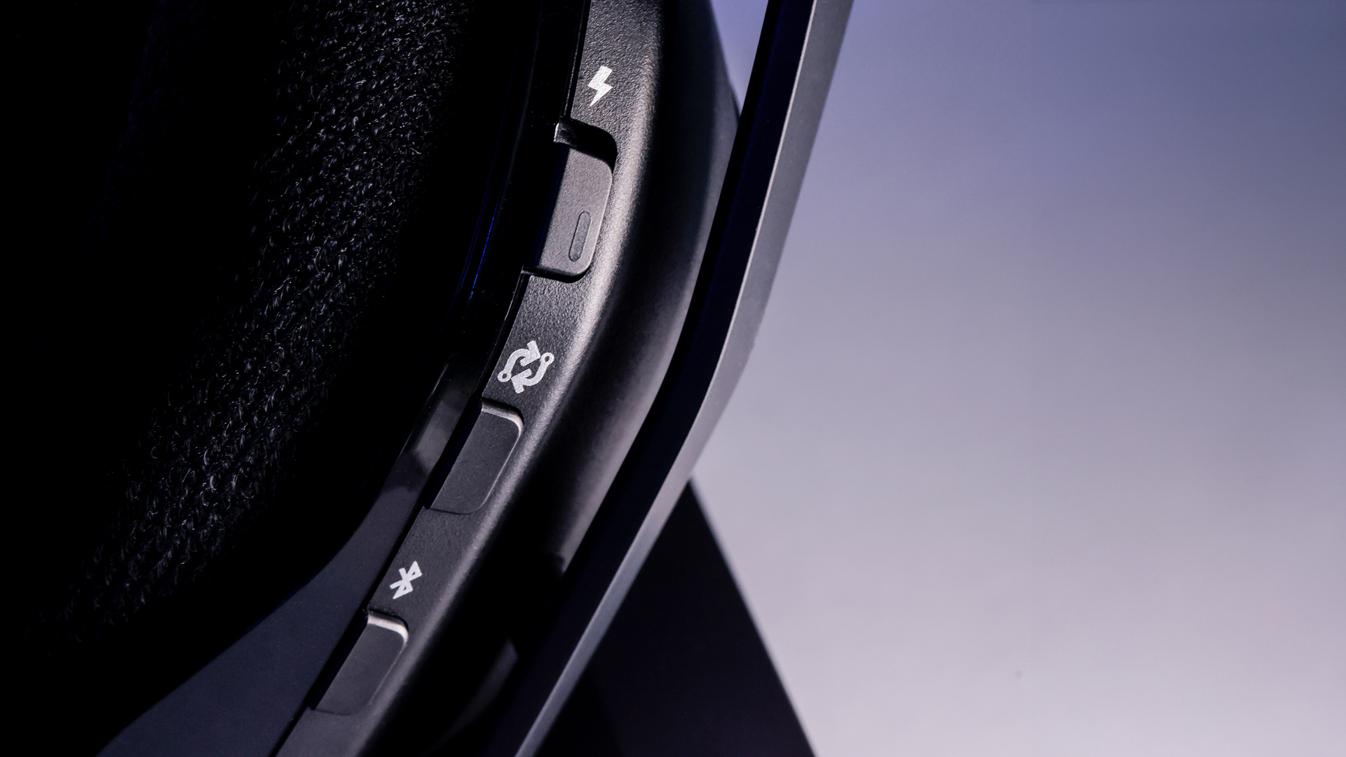 Logitech Astro A50X - Astro A50 X - Gamereactor