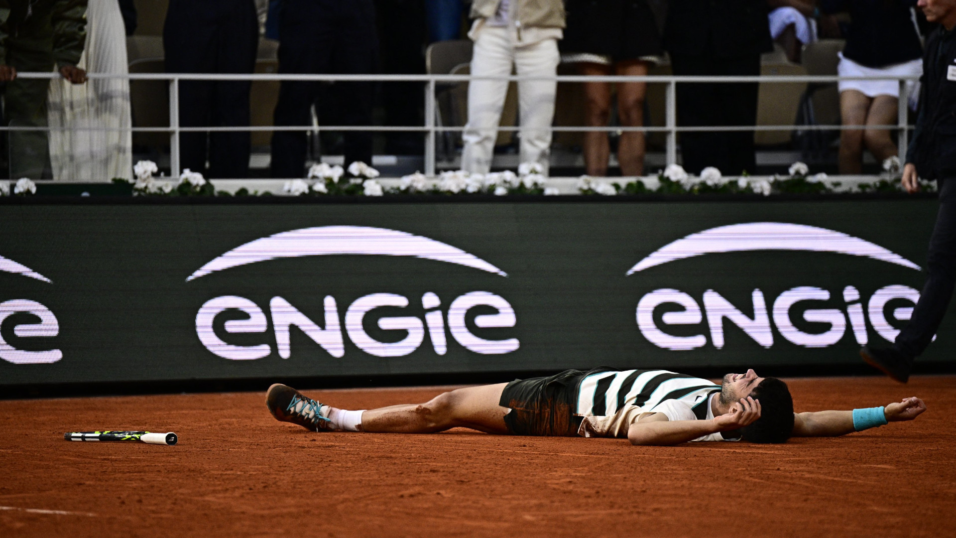Carlos Alcaraz saves three Match Points and wins longest Roland Garros final ever - - Gamereactor