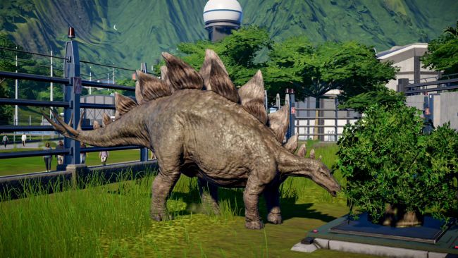 Jurassic World Evolution on Switch - Talking with Dinosaurs