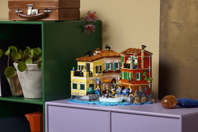 The Italian Riviera gets brickified in the cosy latest Lego set ...