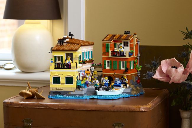 The Italian Riviera gets brickified in the cosy latest Lego set ...