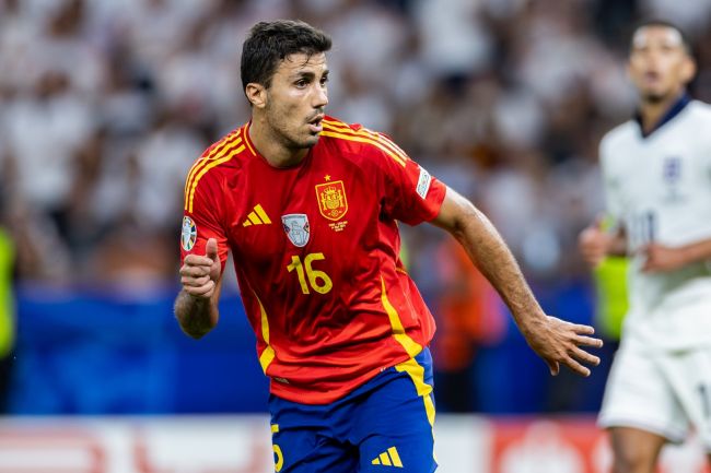 Spain's captains Rodri and Carvajal return to the squad after long ...