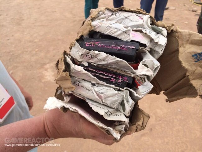 E.T. cartridges unearthed after 30 years - - Gamereactor