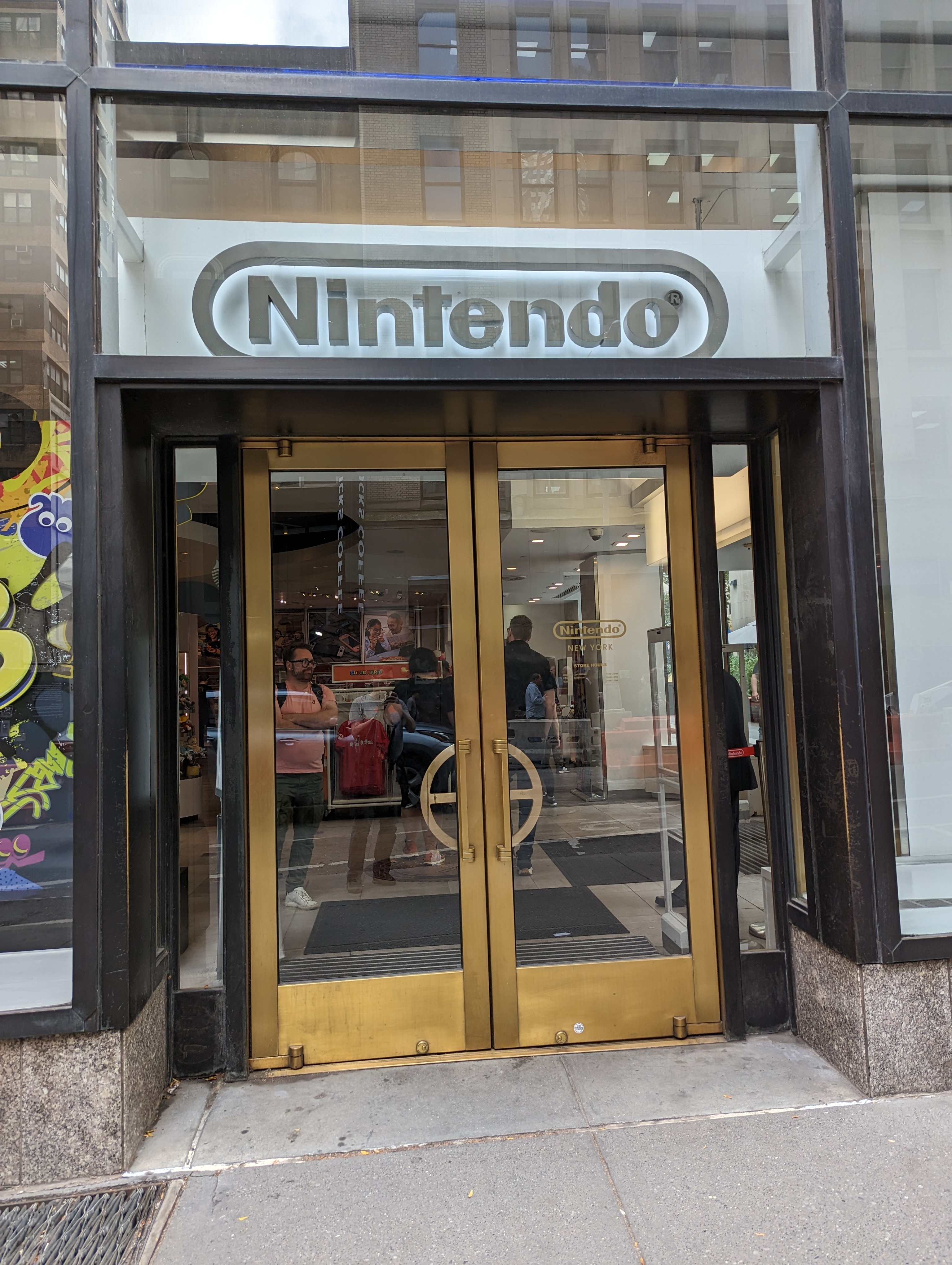 An official Nintendo store opens in San Francisco on May 15 - - Gamereactor