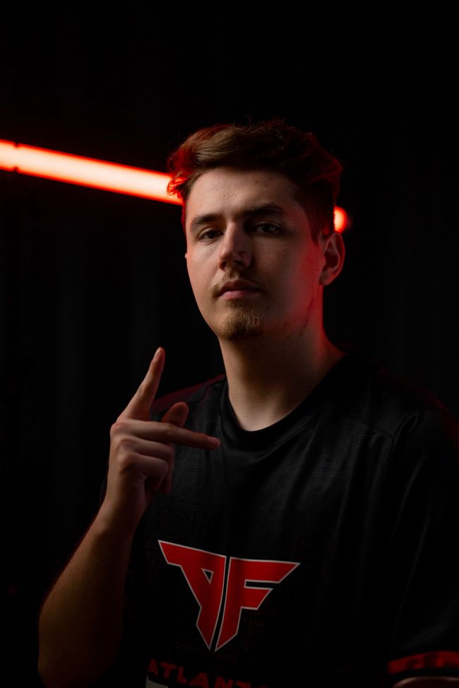 Atlanta Faze signs Drazah - Call of Duty: Modern Warfare II - Gamereactor