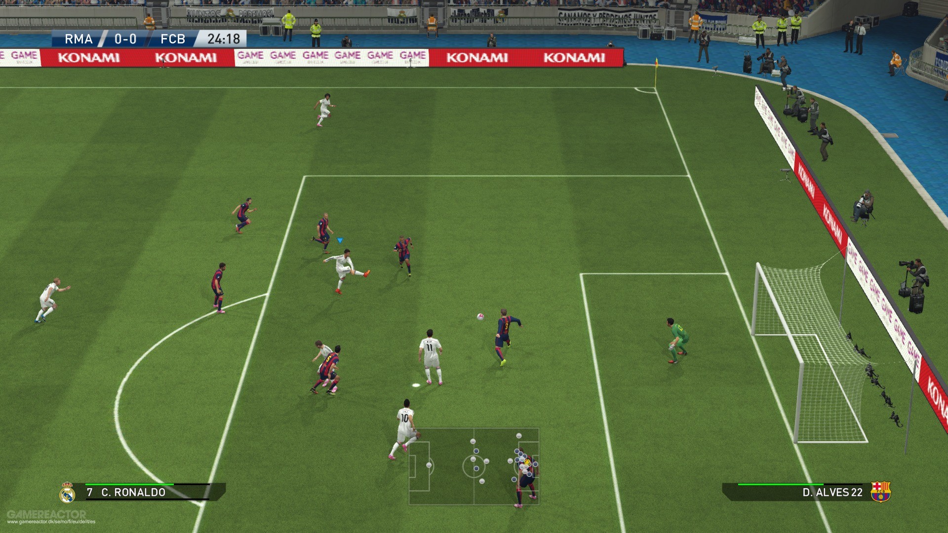 Fresh screenshots of Pro Evolution Soccer 2015